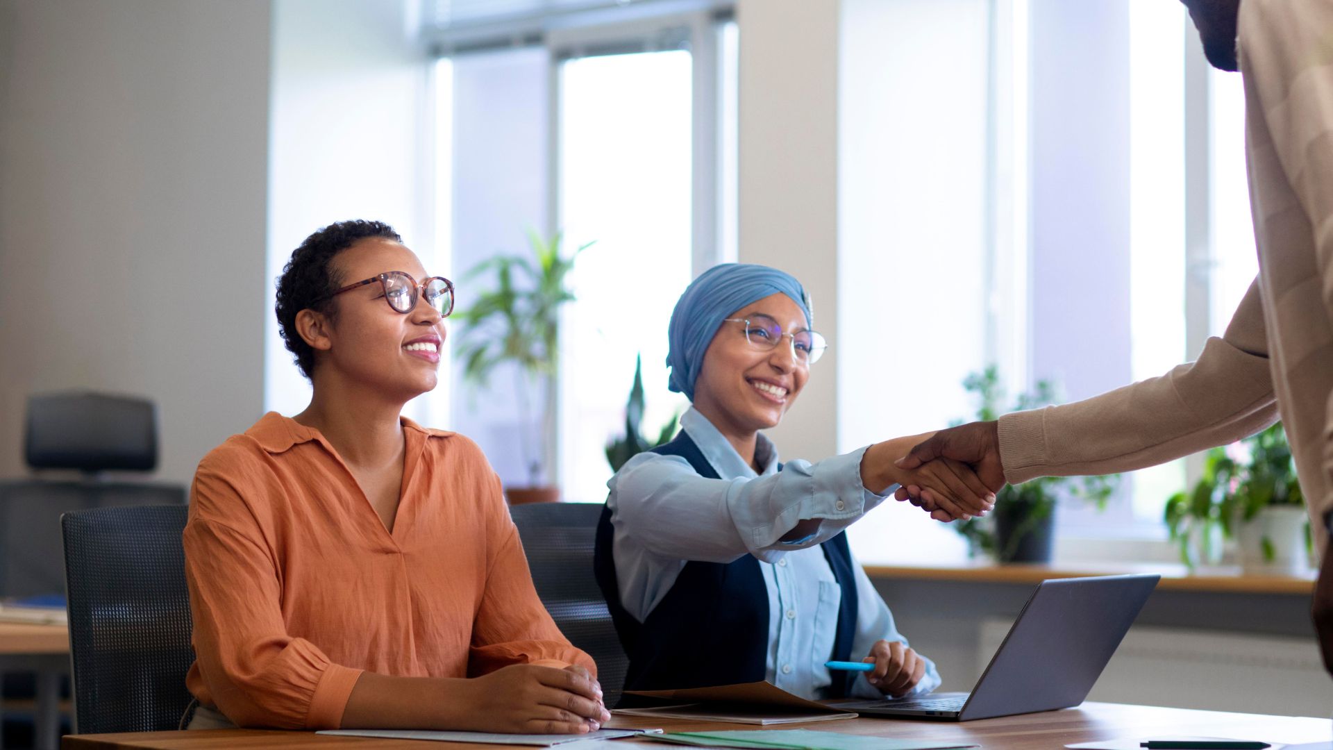 Strategies for implementing global benefits programs